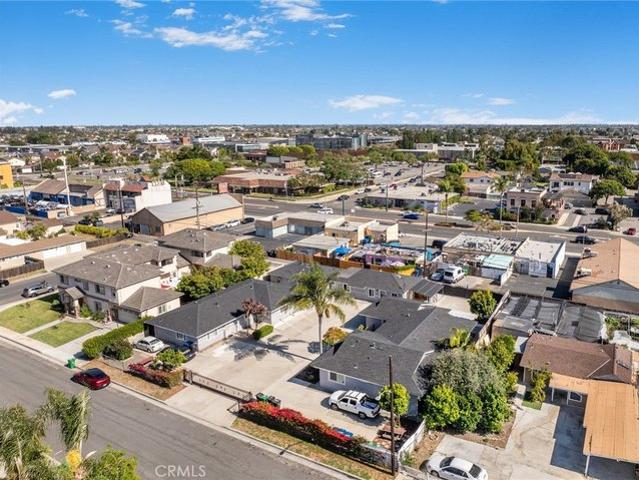 8082 18th St, Westminster, CA 92683
