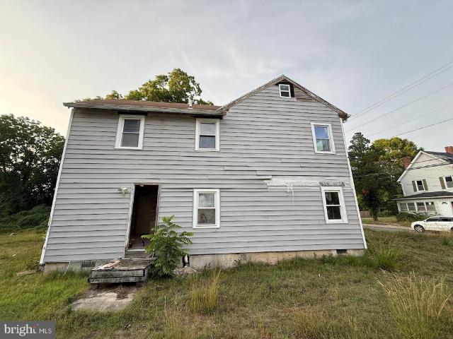 808 2Nd Street