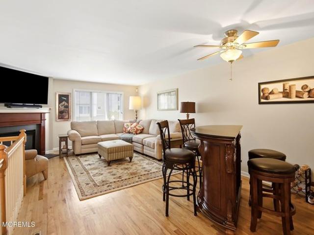 808 4th Ave, Neptune City, NJ 07753