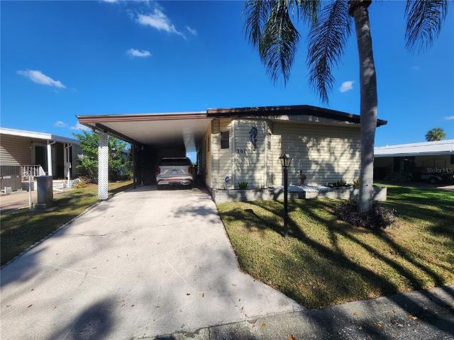 808 53rd Ave E, Unit 301, Bradenton, FL 34203 | MLS #A4673 | Compass