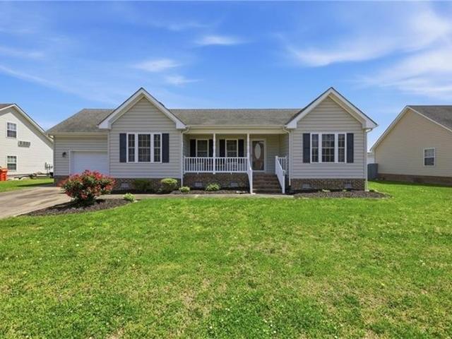 808 Compass Dr, Elizabeth City, NC 27909