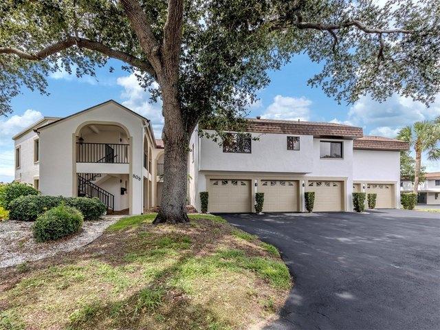 808 Capri Isles Blvd Apt 111, Venice, FL 34292