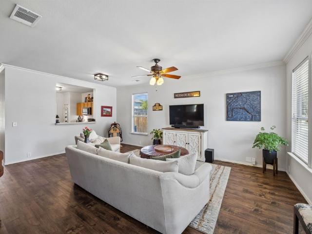 808 Carlton Road