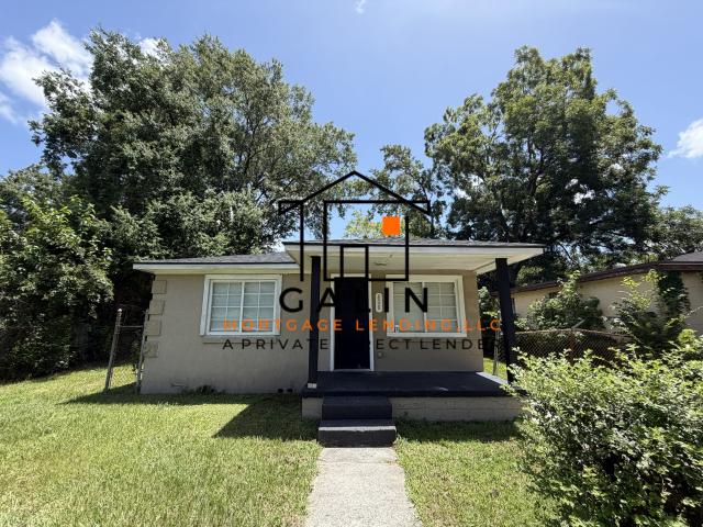 808 Carroll St, 3 beds, 2 full baths