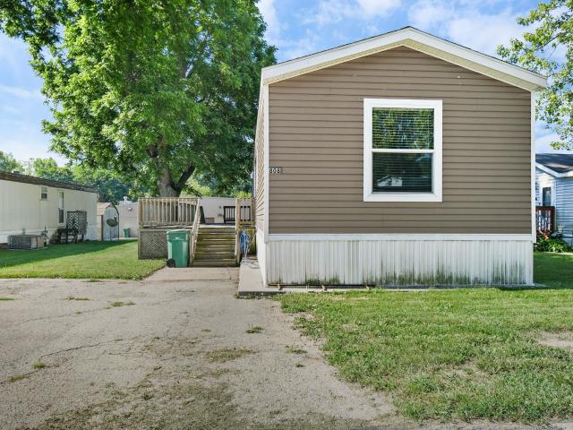 808 Charles Lane