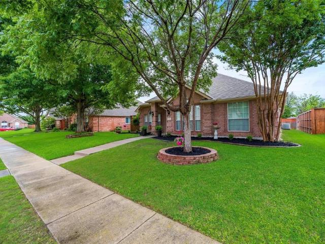 808 Amber Court