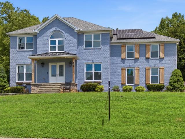 808 Alec Ct
