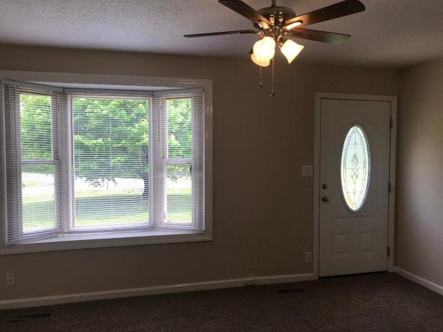 808 Bedford Dr