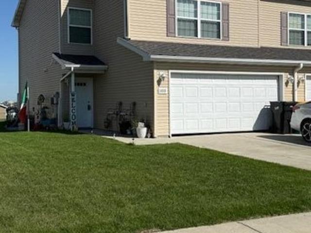 808 Bremner Ave, Bismarck, ND 58503