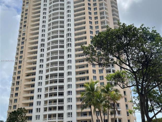 808 Brickell Key Dr, Unit 2002, Miami, FL 33131 | MLS #A11995