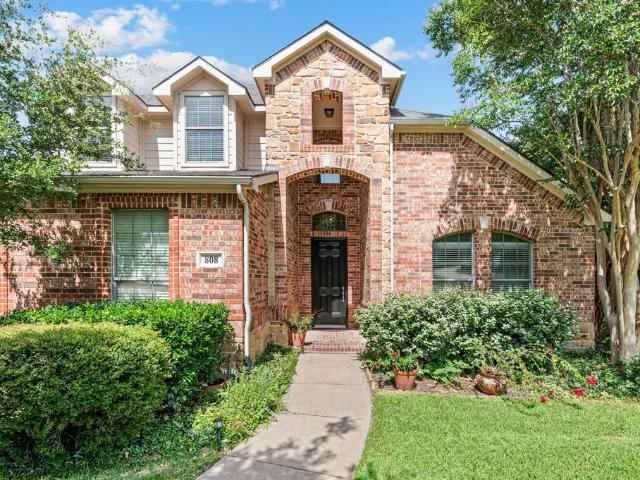 808 Briar Ridge Drive