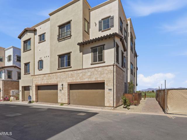 808 E San Marino Drive