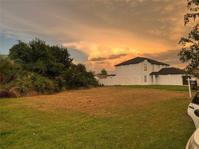 808 Halifax Dr, Kissimmee, FL 34758