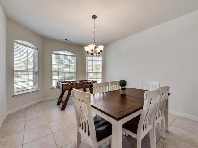 808 Oak Valley