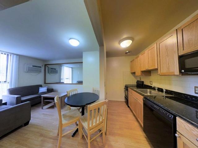 808 Oakland 3 Bedroom Apartment for Rent at 808 Oakland Avenue, Ann Arbor, MI 48104
