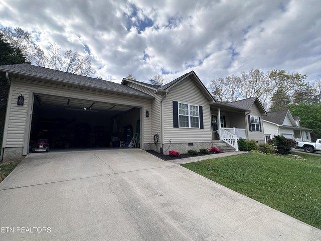 808 Ojibwa Ln, Crossville, TN 38572