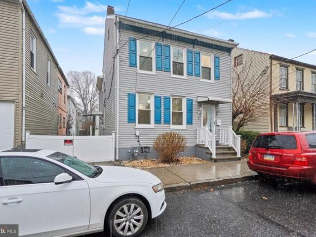 808 Locust St, Lebanon, PA 17042