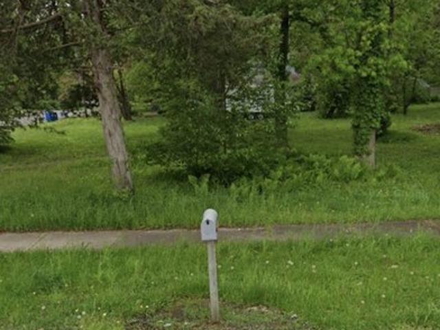 808 Main Ave, Cordova, IL 61242