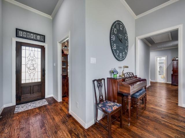 808 Mary Lee Lane