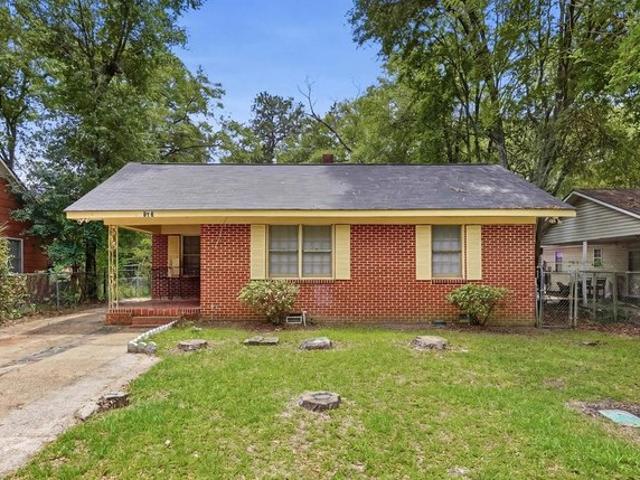 808 Mercer Ave W, Albany, GA 31701