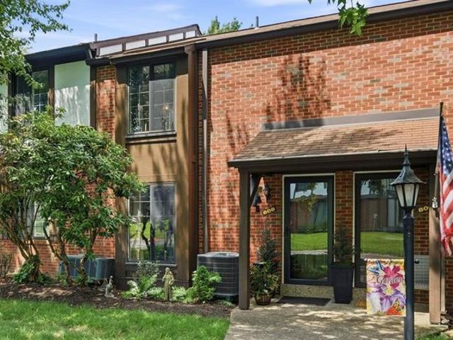 808 Sewickley Heights Dr, Sewickley, PA 15143