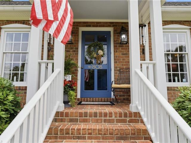 808 Springhouse Court