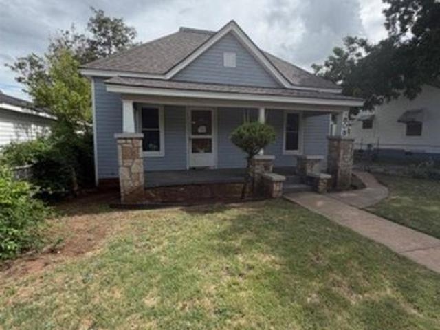 808 SW Park Ave, Lawton, OK 73501