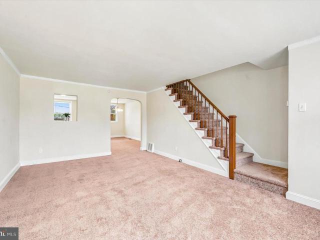 808 Rively Avenue