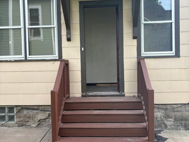 808 W 5th Street
