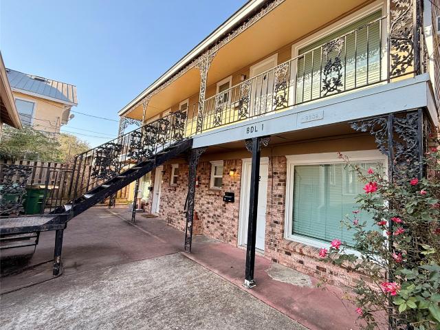 808 W Main St, Houston, TX 77006 | MLS #18133