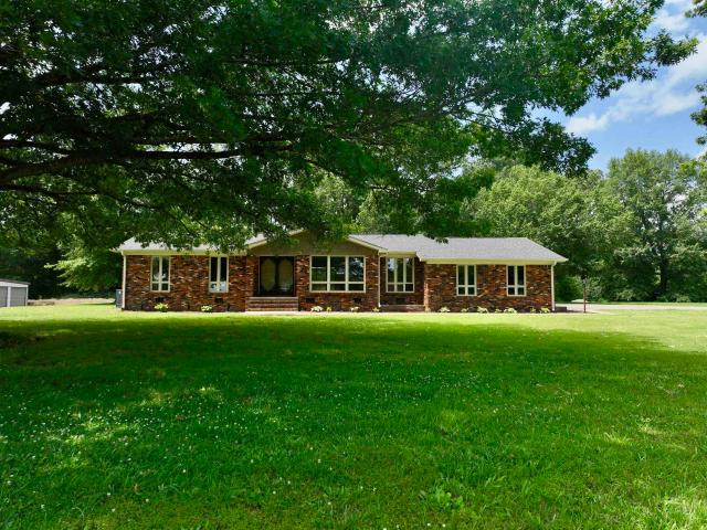 808 w main st