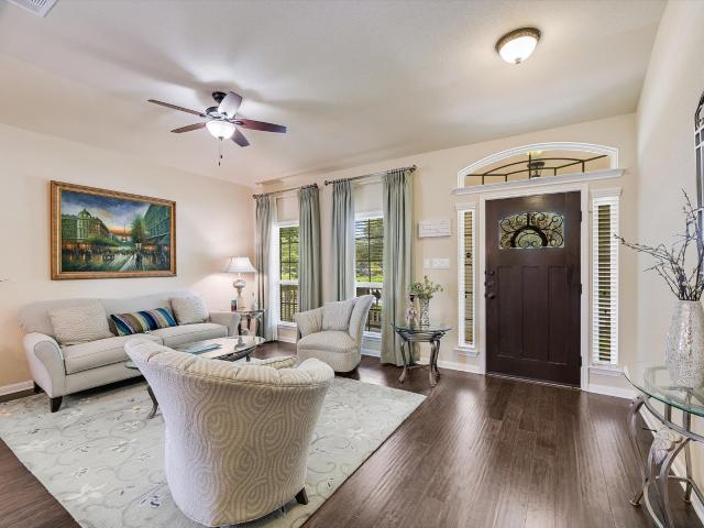 808 Walnut Canyon Blvd