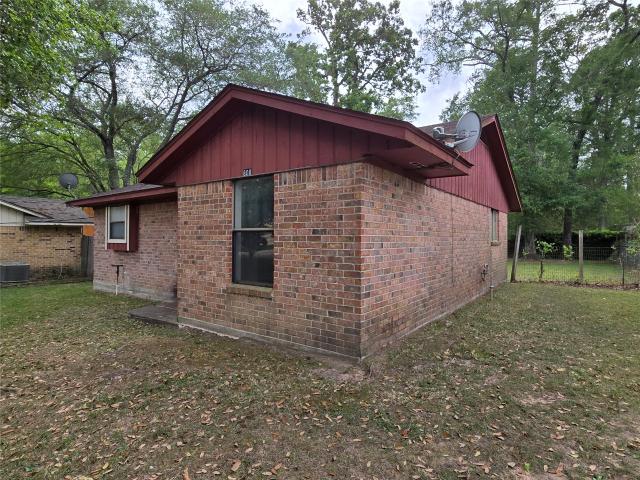 808 Willow Ave, Cleveland, TX 77327 | MLS #21969