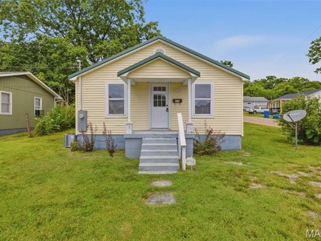 808 Towle St, Potosi, MO 63664