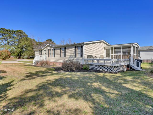 808 Topsail Greens Drive