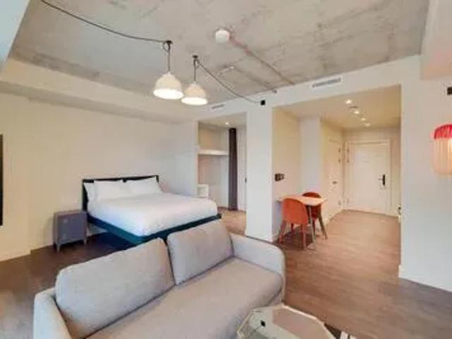 808 The Robinson West | Quintain Living
