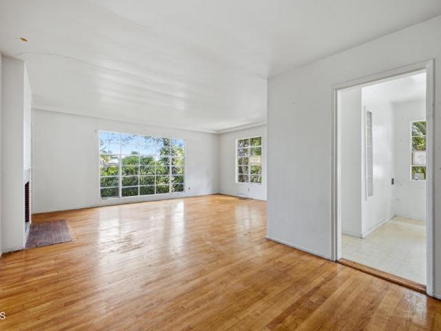 808 Valley View Road