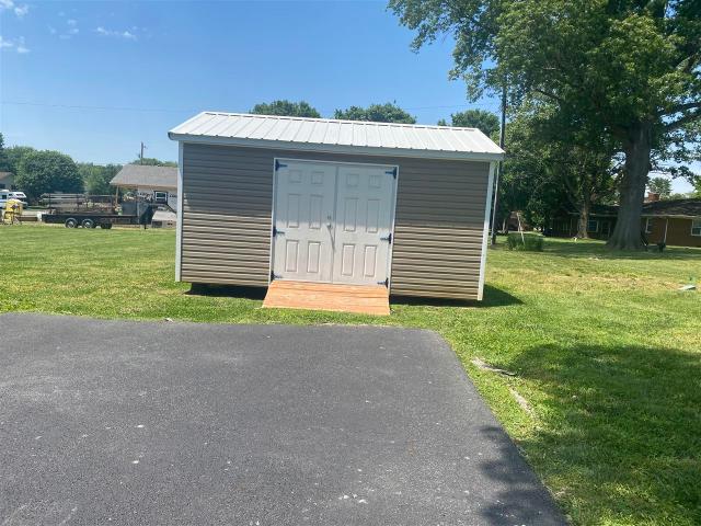 808 Valleyview Drive