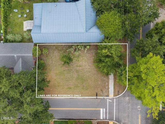 808A Scott St, Beaufort, SC 29902