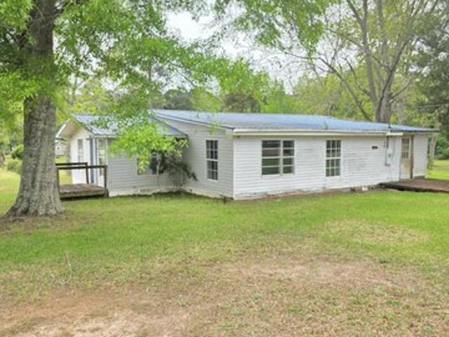 8094 Highway 393, Laurel Hill, FL 32567