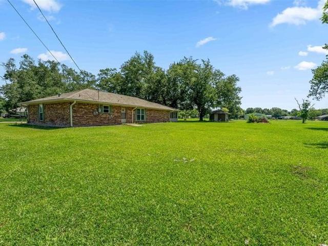 8094 Holland Rd, Hayes, LA 70646