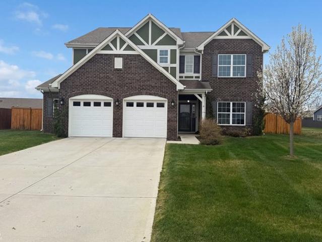 8095 Brookville Way, Avon, IN 46123