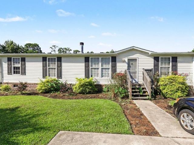 8095 Shady Grove Rd, Myrtle Beach, SC 29588