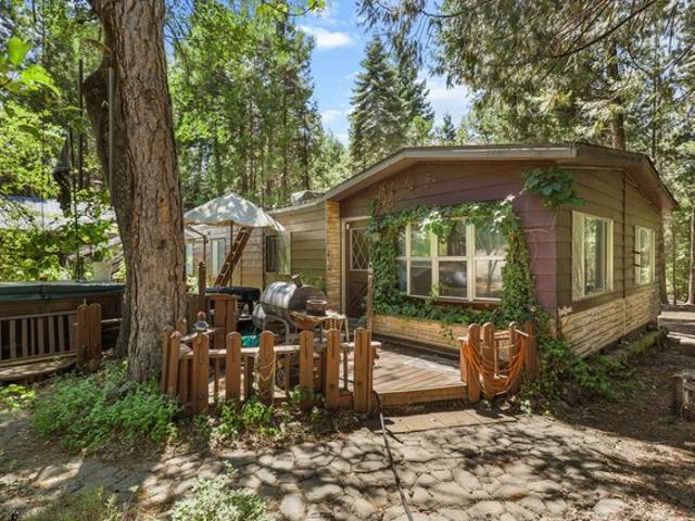 8090 Summit Dr, Shingletown, CA 96088