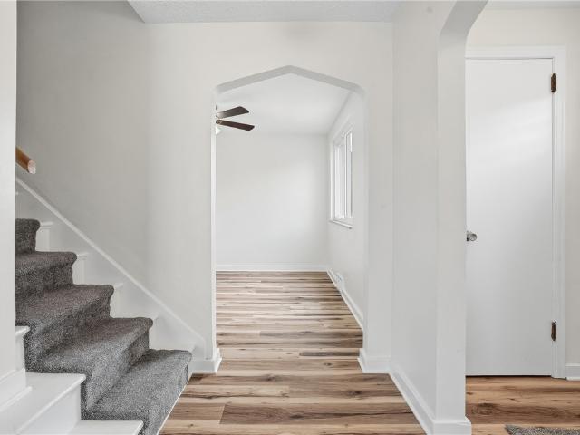 809 3rd Ave