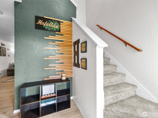 809 148th St Ct E, Tacoma, WA 98445 | MLS #2495
