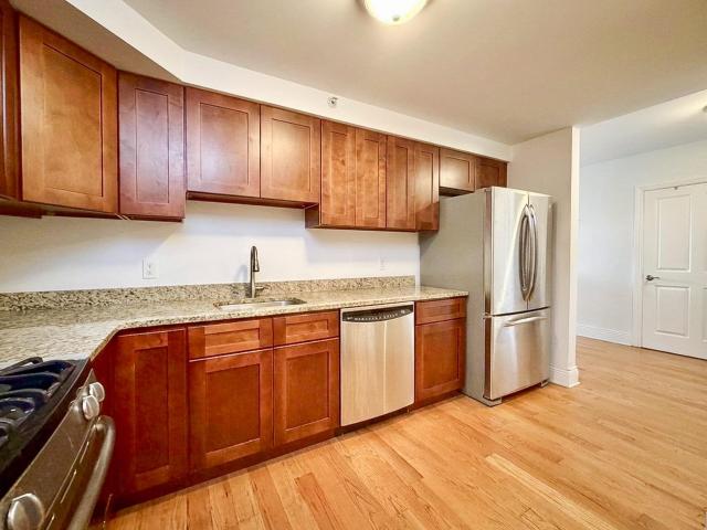 809 22Nd St # 703