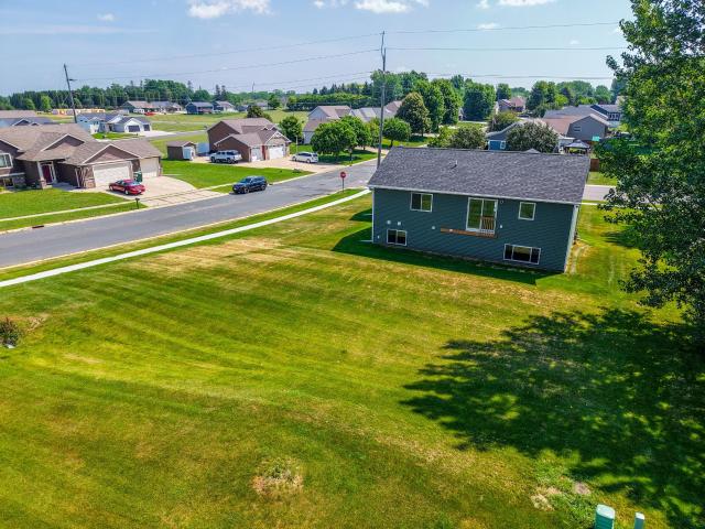 809 5th Ave NW, Dodge Center, MN 55927 | MLS #6808