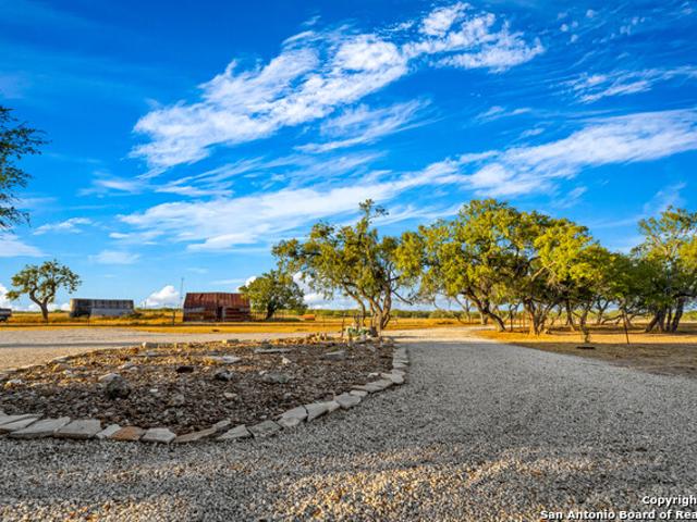 809 County Road 213