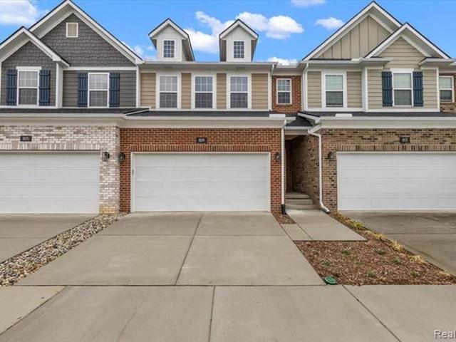 809 Cortland Ln, Troy, MI 48085